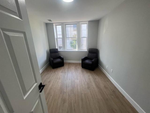 434 West Side Ave # 1