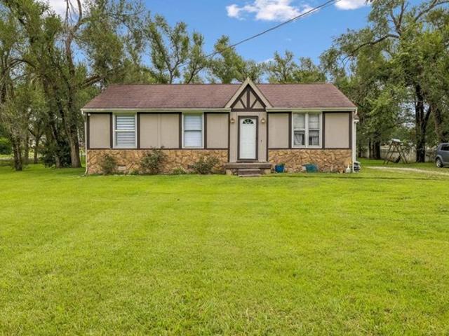 434 Wilkinson Ln, White House, TN 37188