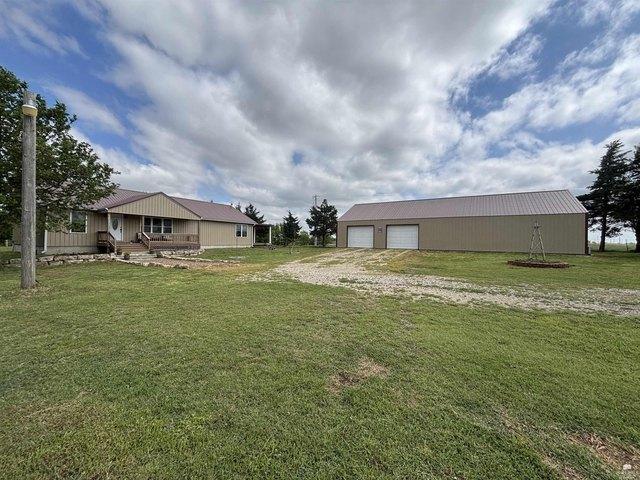 434 Union Rd, Herington, KS 67449