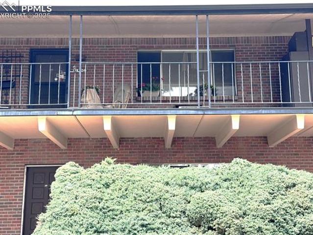 434 Valley Hi Circle
