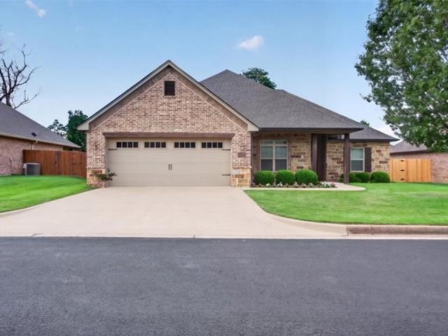 4354 Madera Dr, Tyler, TX 75707