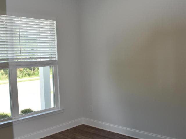 4354 Beautiful Pond Park