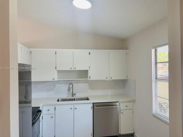 4356 NW 5th Ave, Deerfield Beach, FL 33064 | MLS #A11990