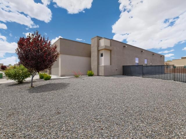 4356 Lauren Loop NE