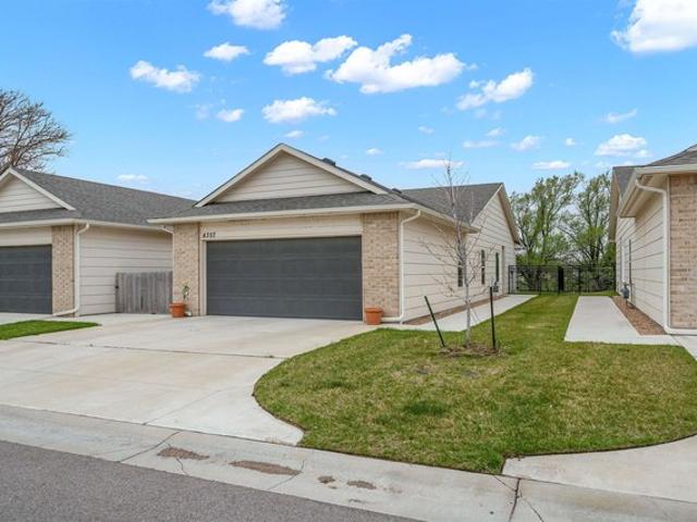 4357 N Sandplum St, Wichita, KS 67205