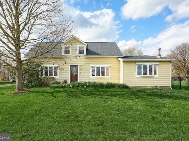4357 List Rd, Red Lion, PA 17356