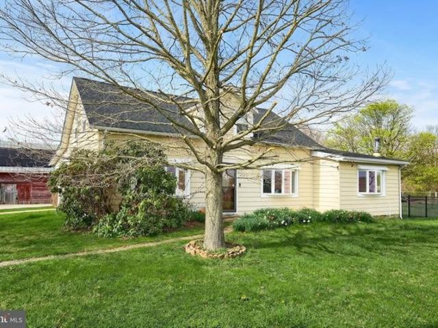 4357 List Rd, Red Lion, PA 17356