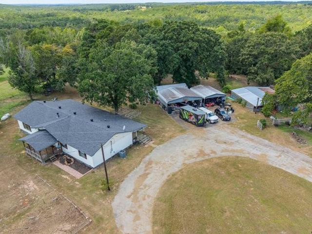 4358 E County Road 367, Henderson, TX 75654