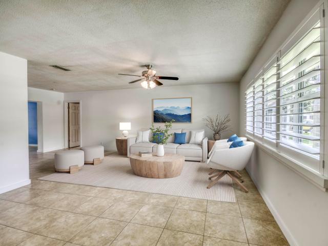 4359 Daffodil Cir N, Palm Beach Gardens, FL 33410 | MLS #B26017