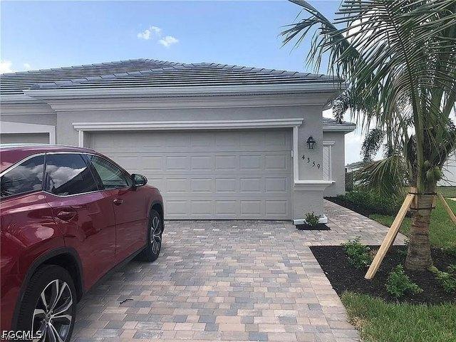 4359 Lemongrass Dr, Fort Myers, FL 33916