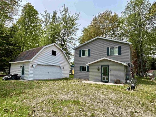 4350 Earl St, Alger, MI 48610