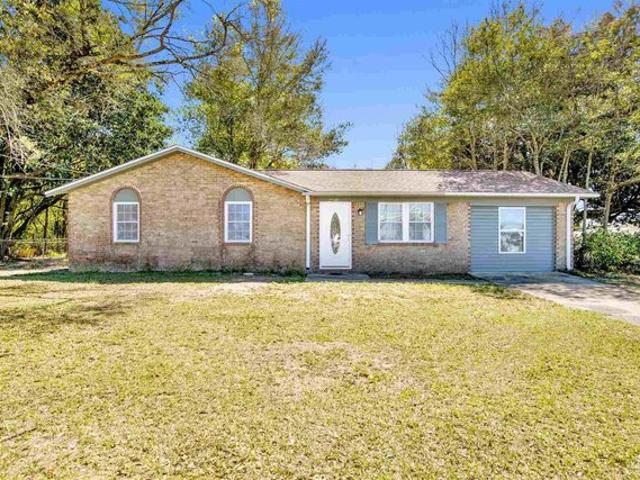 4350 Pine Villa Cir, Pace, FL 32571