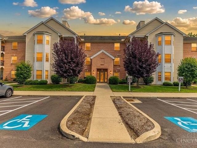 4350 Regency Ridge Ct Apt 208, Green Township, OH 45248