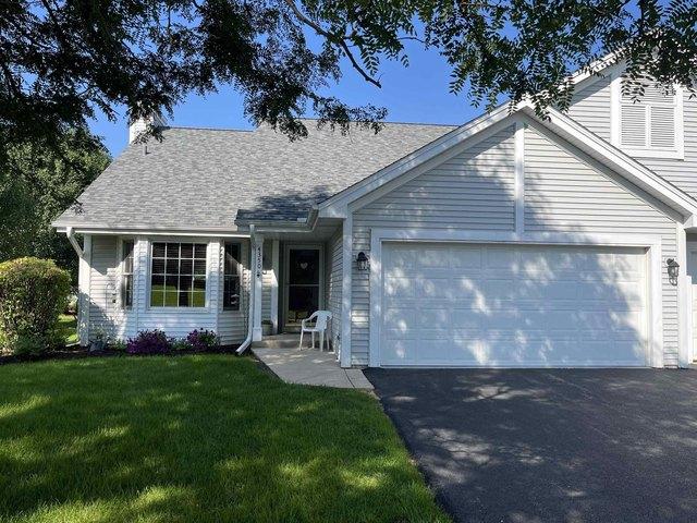 4350 Sunset Ter, Loves Park, IL 61111