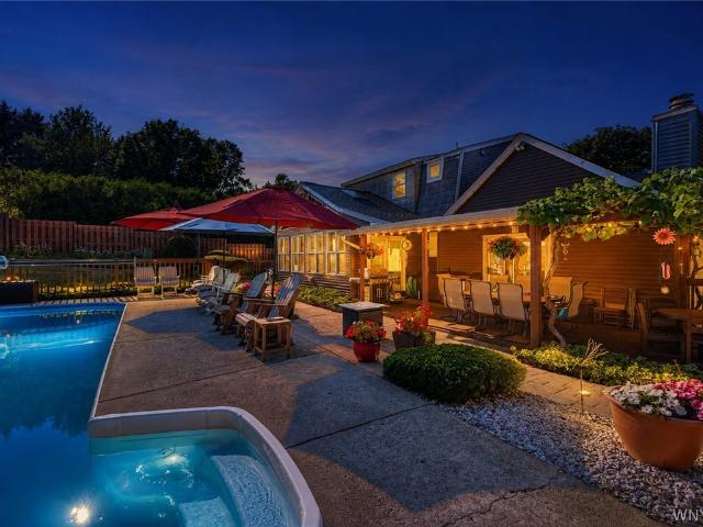 4351 Mary Drive
