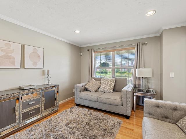 4351 Lighthouse Lane