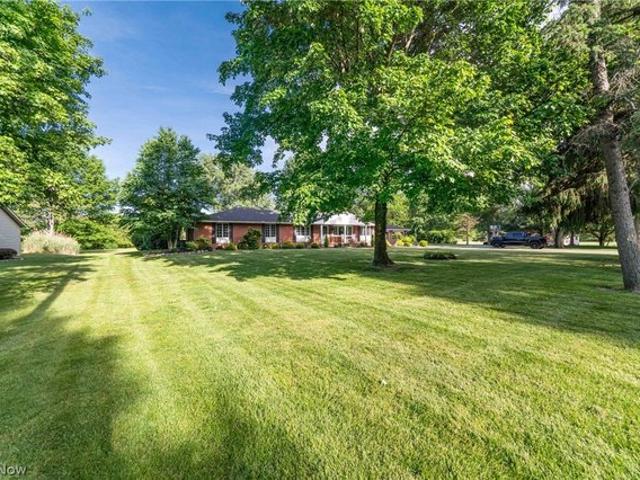 4351 Stoney Ridge Rd, Avon, OH 44011
