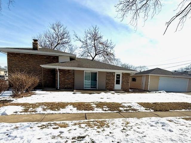 4351 Scott St, Oak Forest, IL 60452