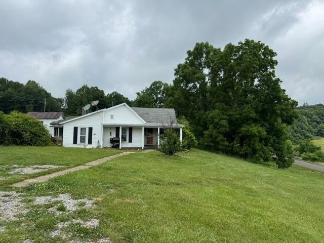 4352 Mulga Rd, Wellston, OH 45692
