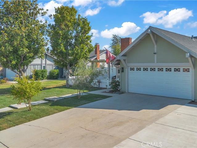 4352 Blueridge