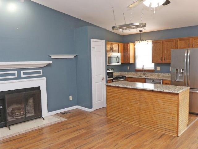 4352 Cobblestone Knoll Drive