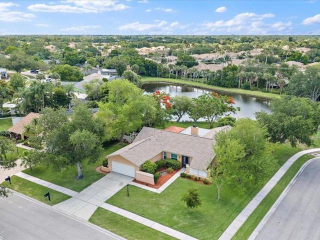 4352 Kingston Loop, Sarasota, FL 34238