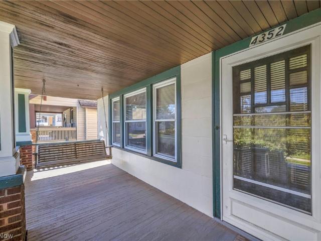 4352 W 47th Street