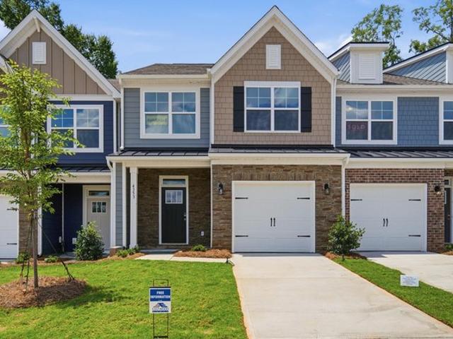 4353 Black Ct, Harrisburg, NC 28075