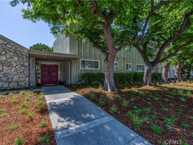 4353 Colfax Avenue 13