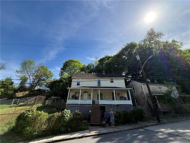 435 6th St, Donora, PA 15033