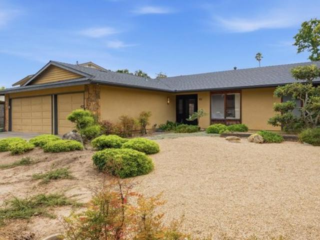 435 Camino Talavera, Goleta, CA 93117