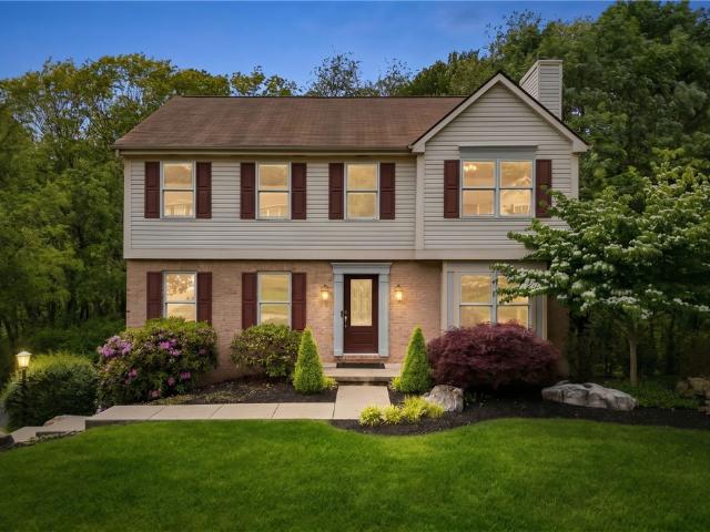 435 Cloverdale Dr