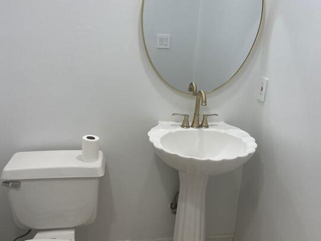 435 Arnaz Drive 201