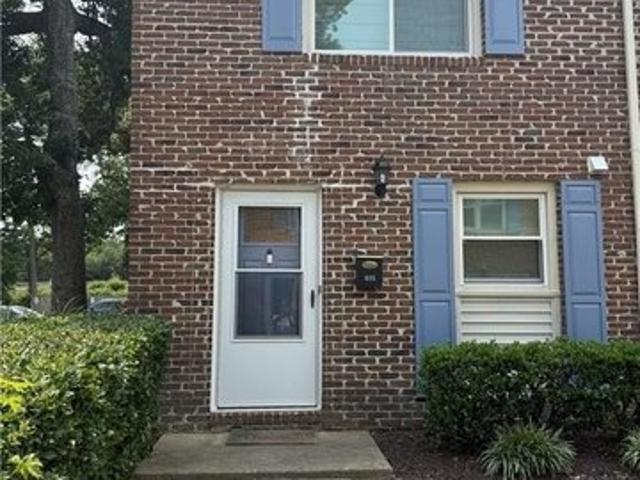 435 Barberton Dr, Virginia Beach, VA 23451