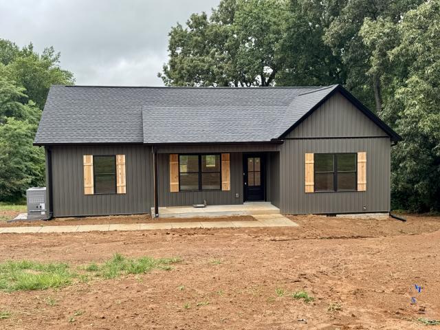 435 Blackey Bandy Rd