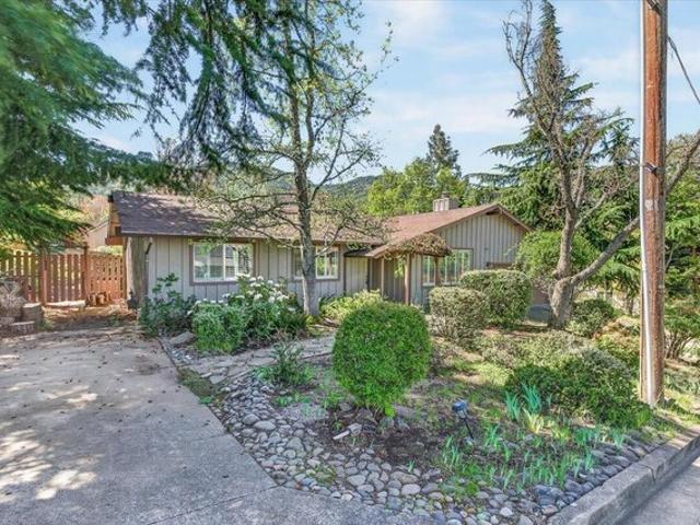 435 Grandview Dr, Ashland, OR 97520