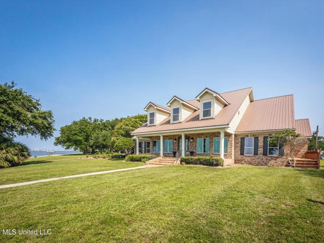 435 E Beach Drive