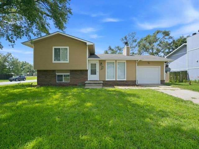 435 E Campus St, Wichita, KS 67216