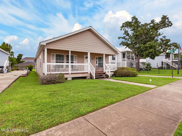 435 E Second Street
