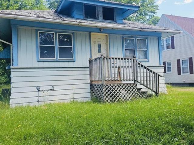 435 Emmett St E, Battle Creek, MI 49017