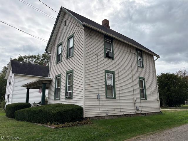 435 Hazlett Avenue NW