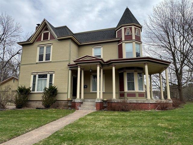 435 Jefferson St, Eau Claire, WI 54701