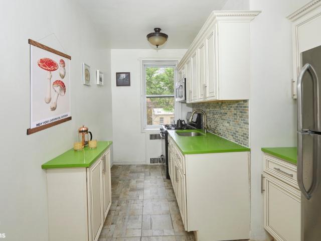 435 OCEAN Parkway 3K