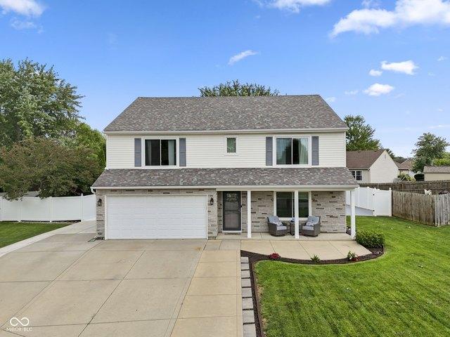 435 Lake Shore Ct, Franklin, IN 46131