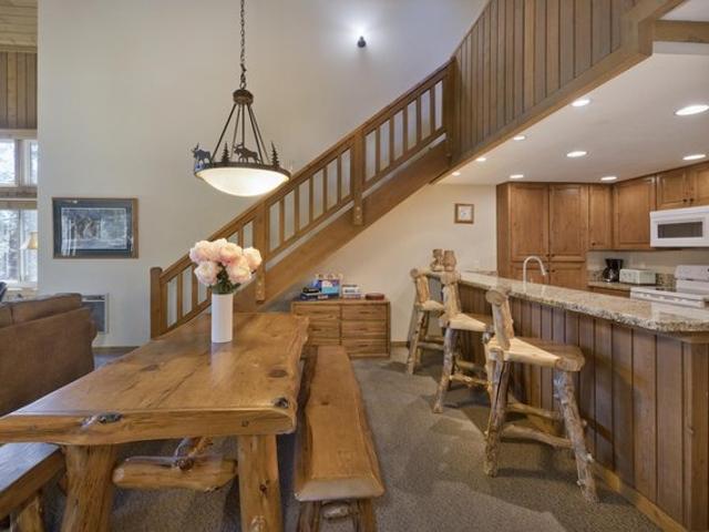 435 Lakeview Blvd Unit 63, Mammoth Lakes, CA 93546
