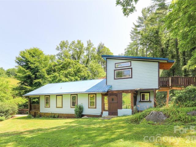 435 Mountain Cove Road