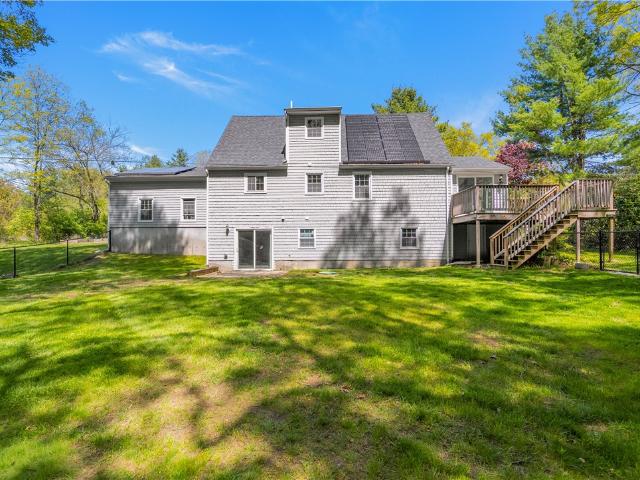 435 Maureen Circle