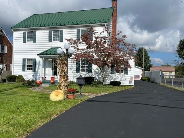 435 Main St E, Oak Hill, WV 25901