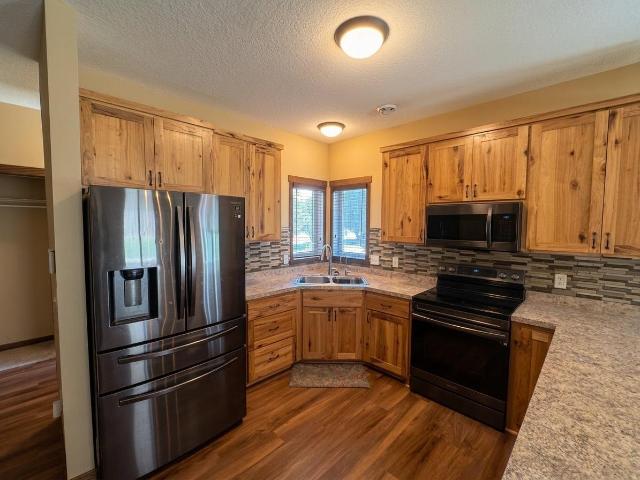 435 Maplewood Court