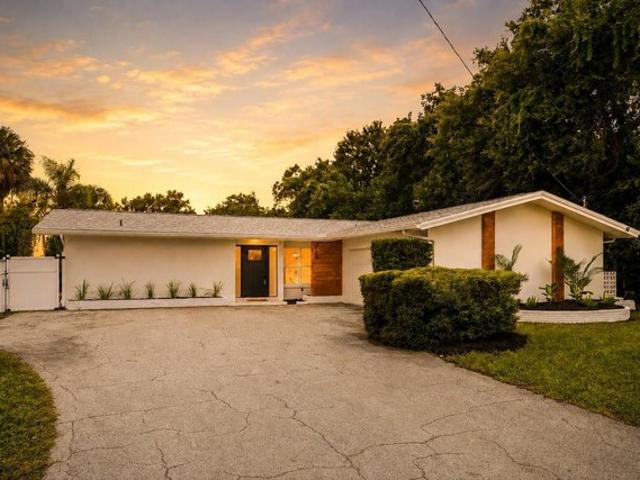 435 Mehlenbacher Rd, Largo, FL 33770